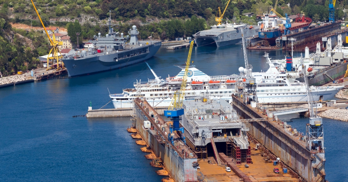 Three US Navy ships in Viktor Lenac Shipyard at the same time - News ...